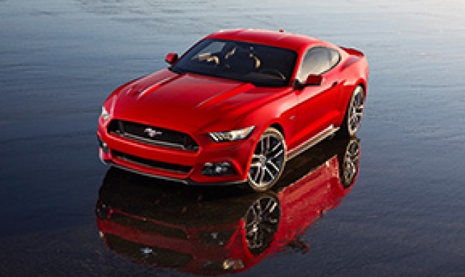 Ford mostra Mustang com novo SYNC AppLink e aplicativos que permitem ...