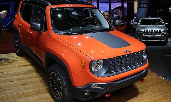 Grupo Cequent apresentou na Automec 2015 seu Jeep® Renegade 2016 ...
